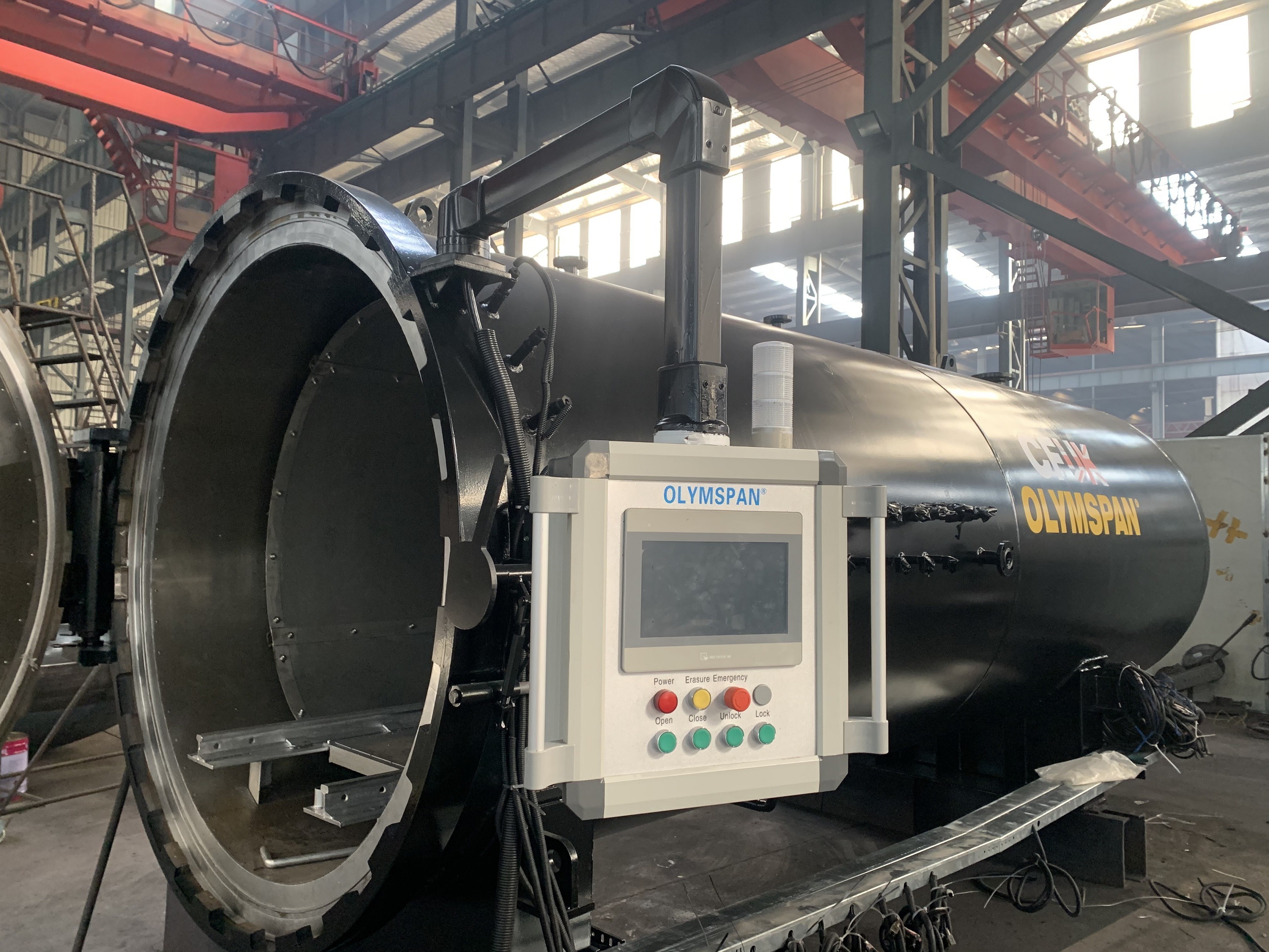 The main application fields and configurations of composite autoclave