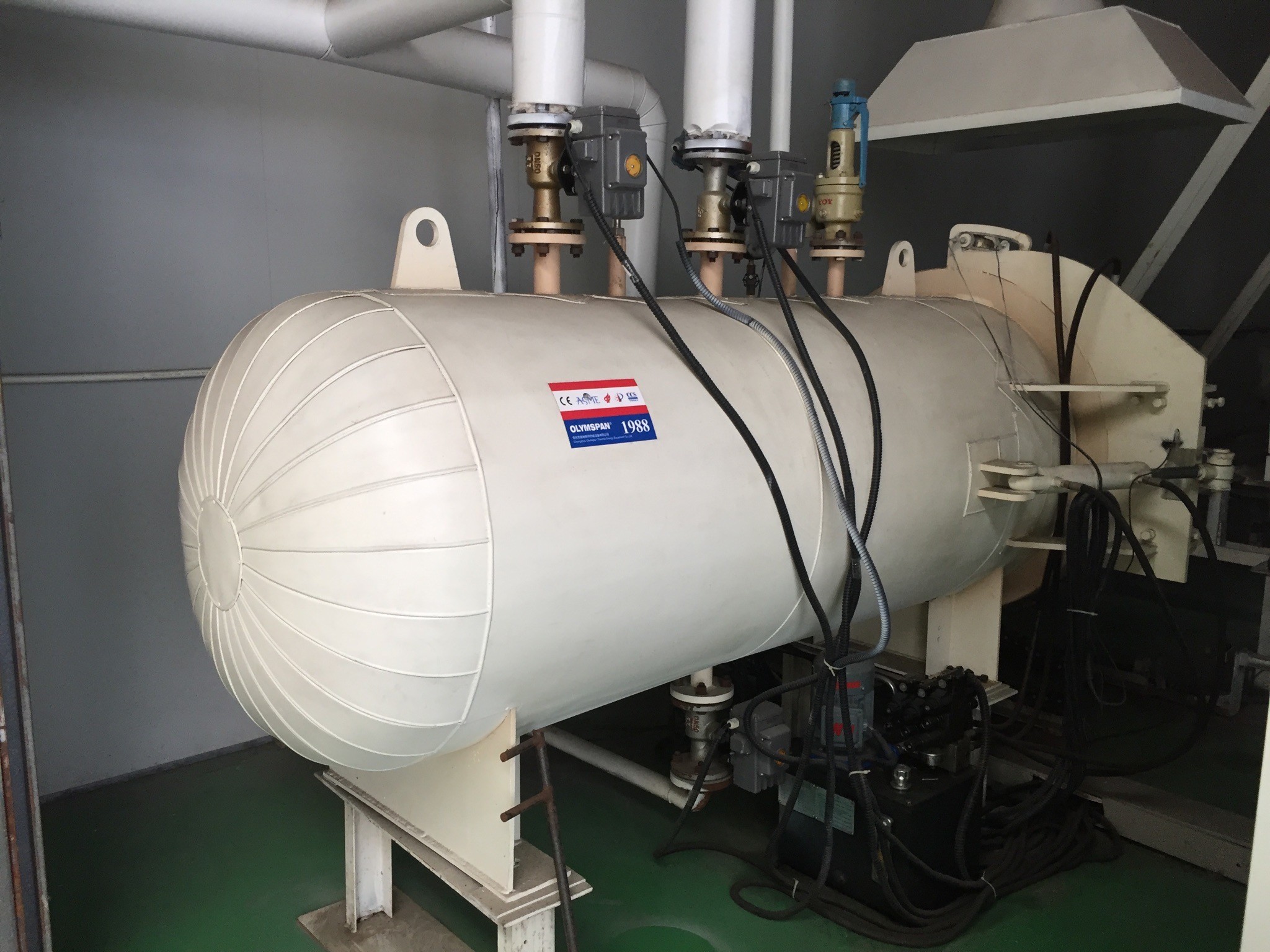 2*3M Automatic pressure autoclave PLC system and cylindric and single ...